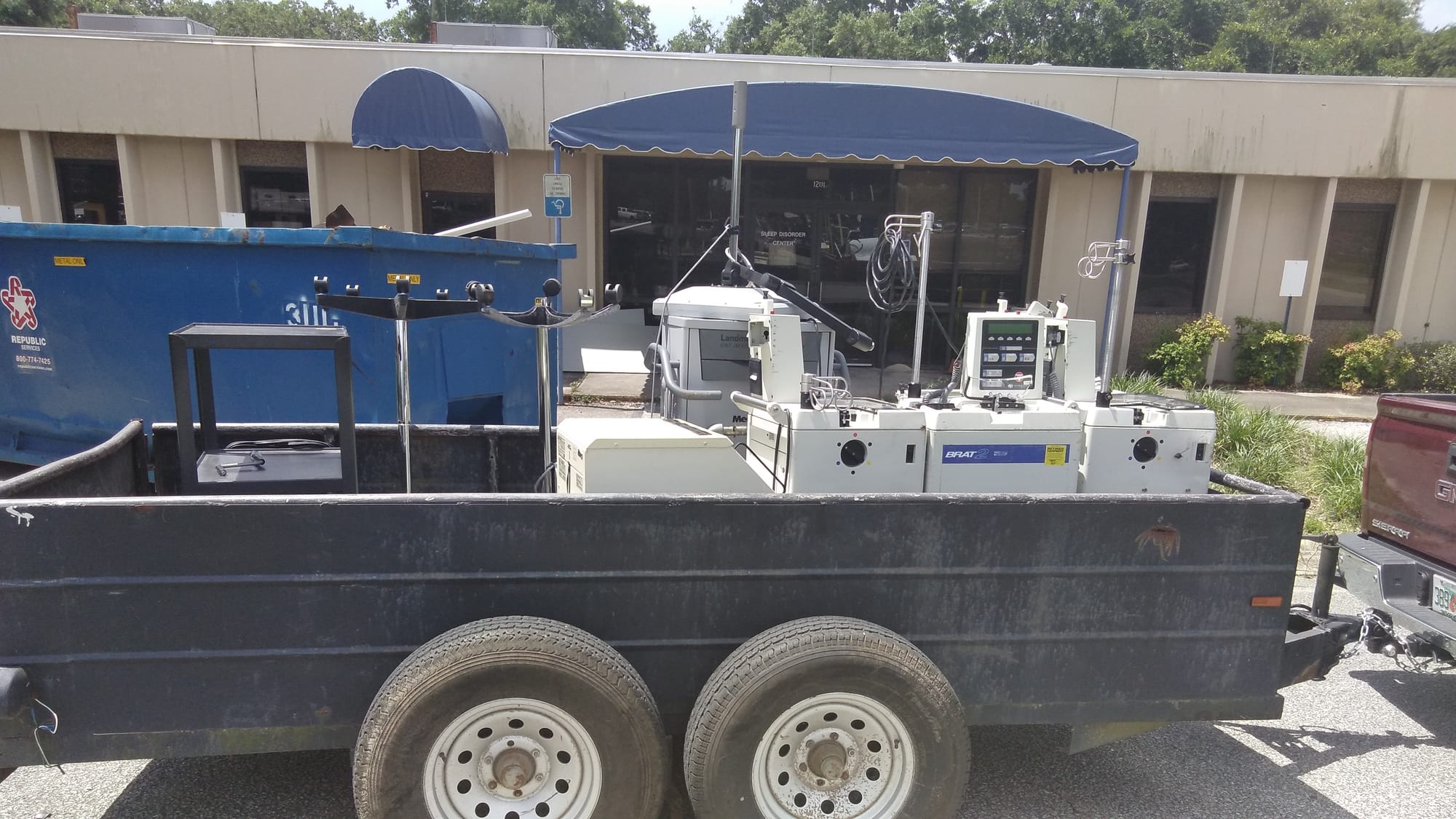 something old salvage s.o.s. Pensacola fl Navarre Milton Pace sos junk ...