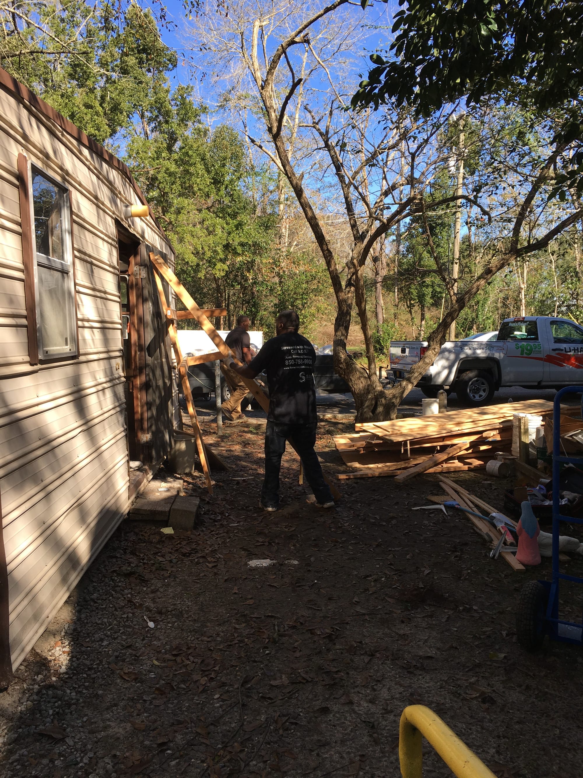 something old salvage s.o.s. Pensacola fl Navarre Milton Pace sos junk ...